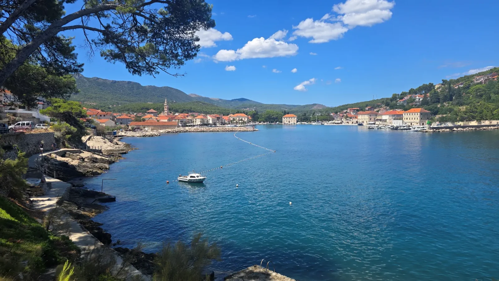 Katamaran Split - Jelsa (Hvar) - Službene karte i vozni red